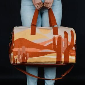 Panache Apparel Co. | Bags | Tan Rust Green Yellow Western Desert Scene ...